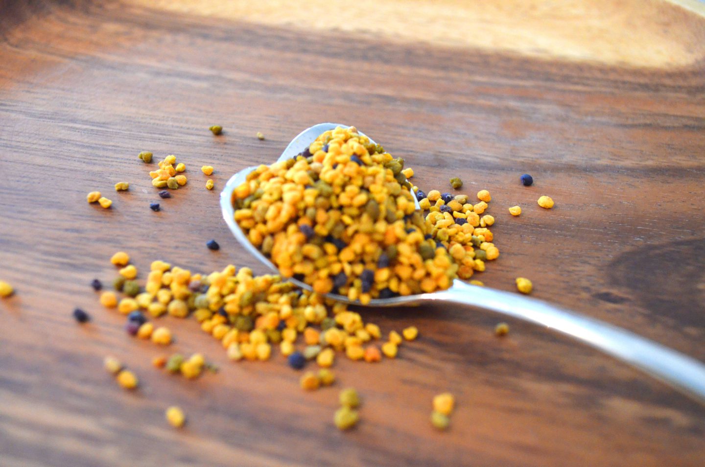 Bijenpollen: superfood van eigen bodem! – Huid Kliniek Hilversum